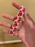 Heart Friendship Bracelet Patterns - Mom's Got the Stuff